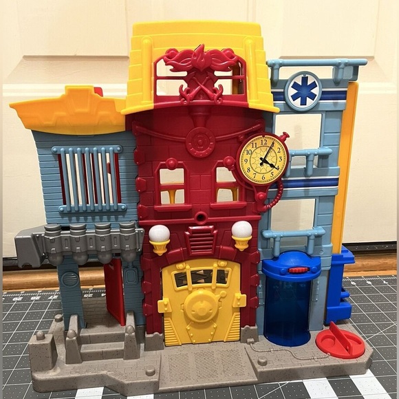 Toys | Fisher Price Imaginext Rescue City Center Police Fire Station ...